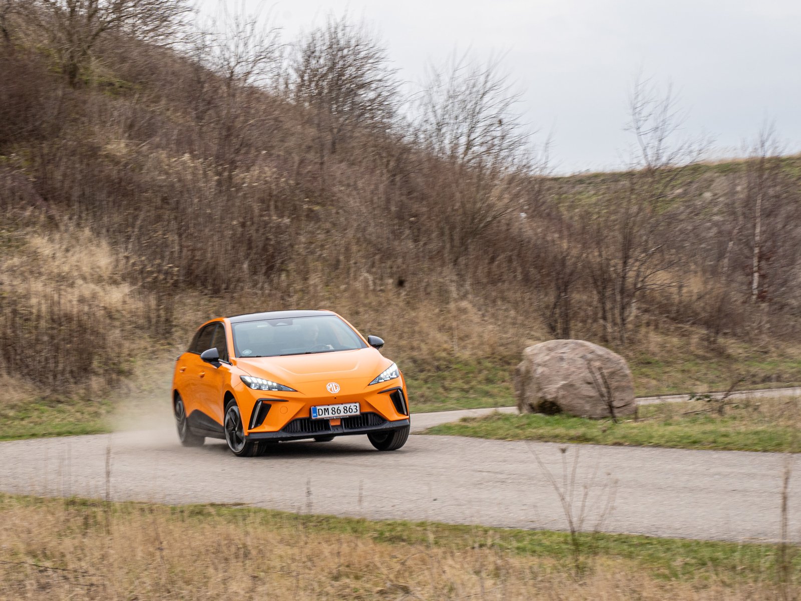 Testkørsel af elbil MG4, en god og billig elbil og praktisk – men ikke ...