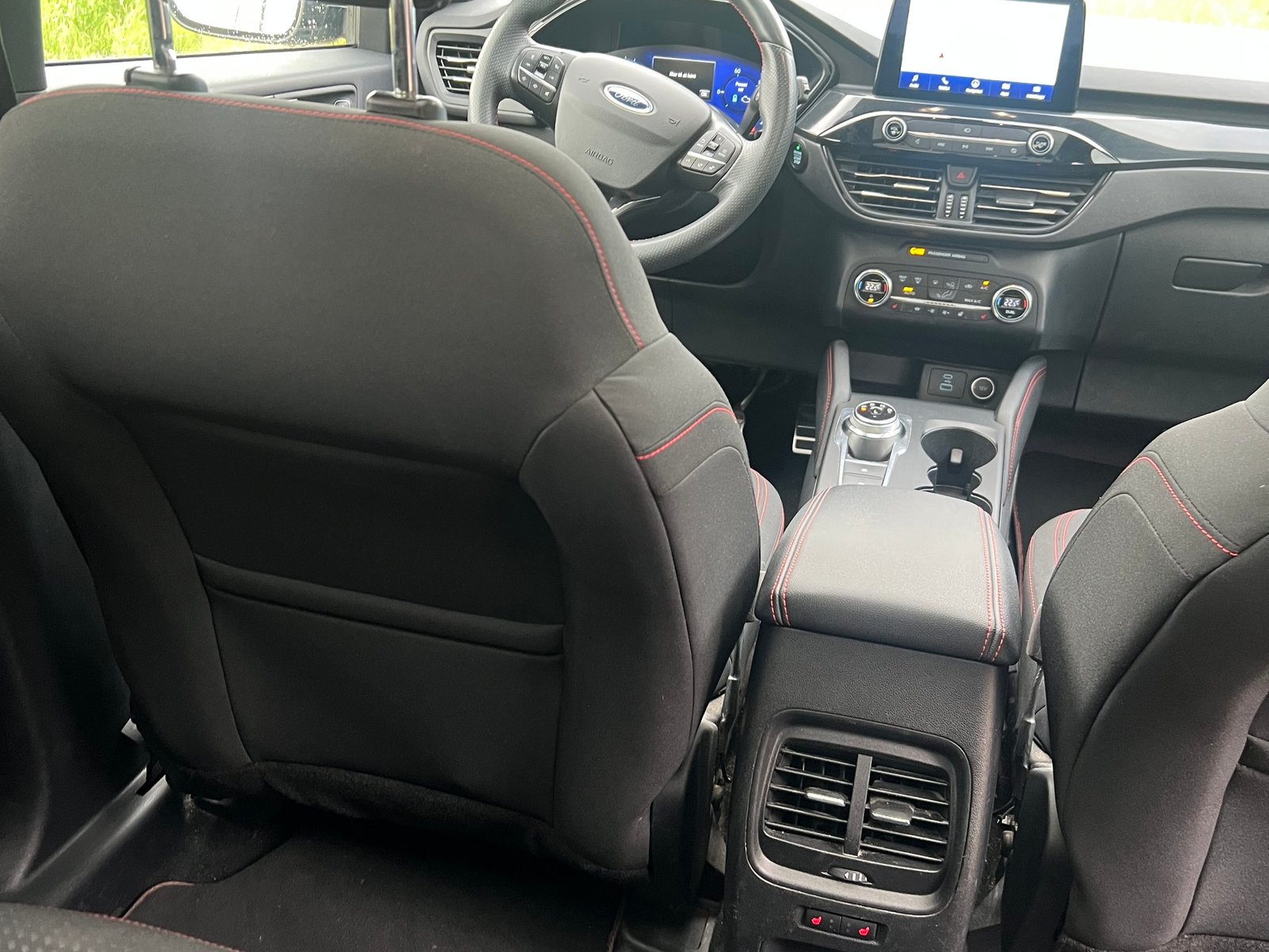 Brugt Ford Kuga 2,5 Plugin-hybrid ST-Line CVT 225HK 5d Trinl. Gear til salg