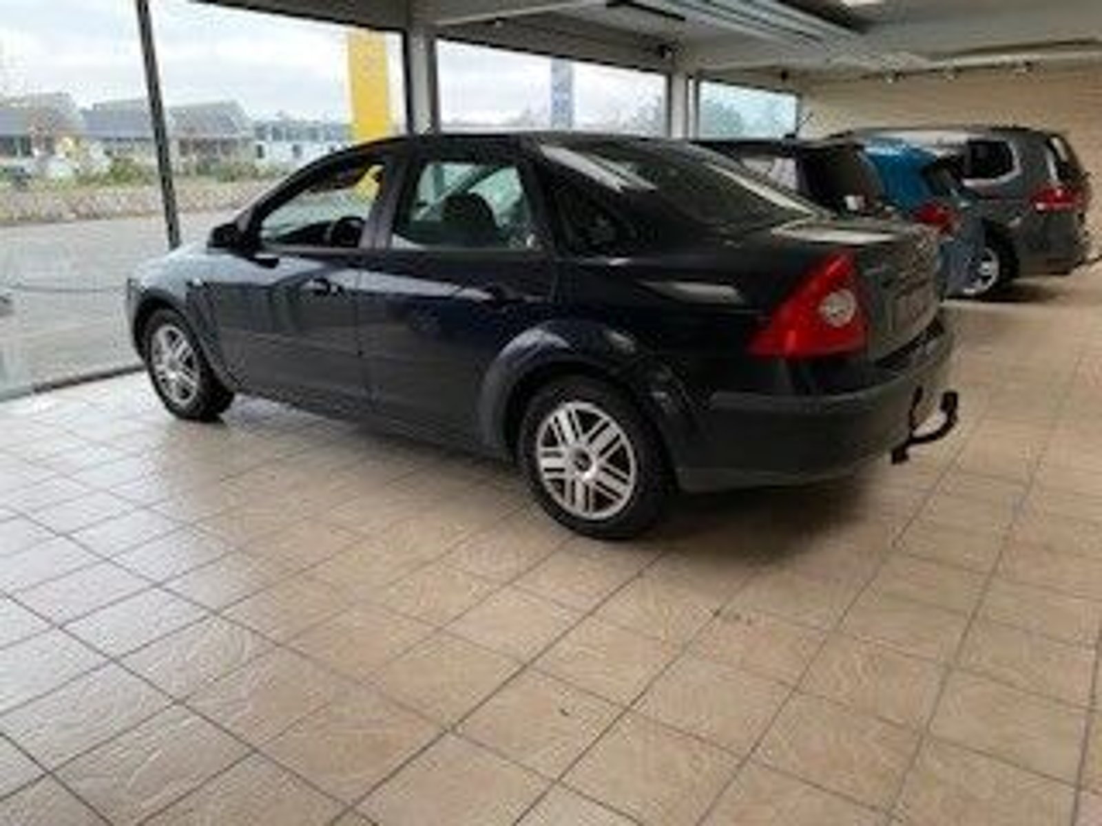 Brugt Ford Focus 1,6 VCT Ghia 115HK til salg