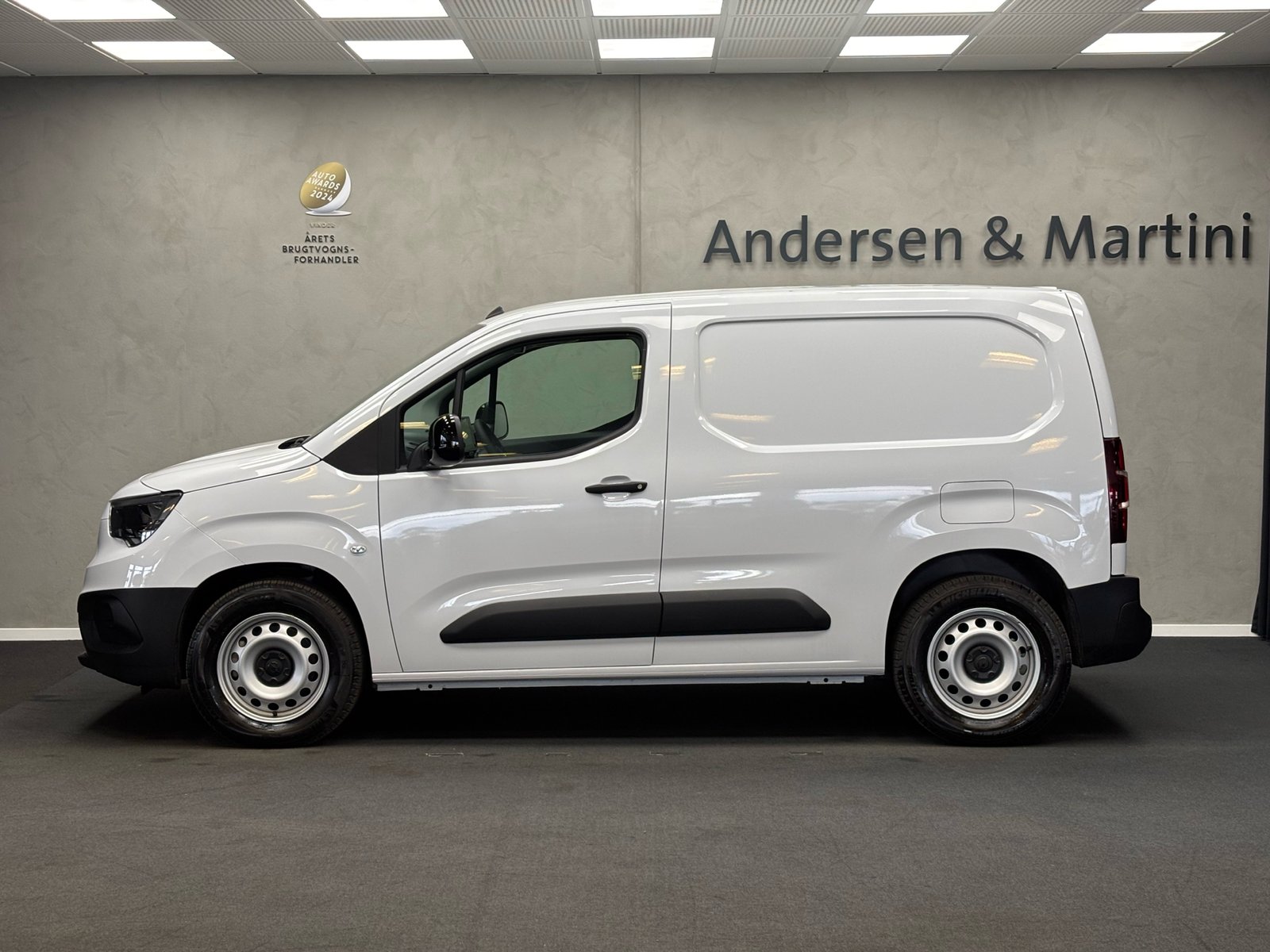 Brugt Opel Combo-e L1 EL 136HK Van Aut. til salg