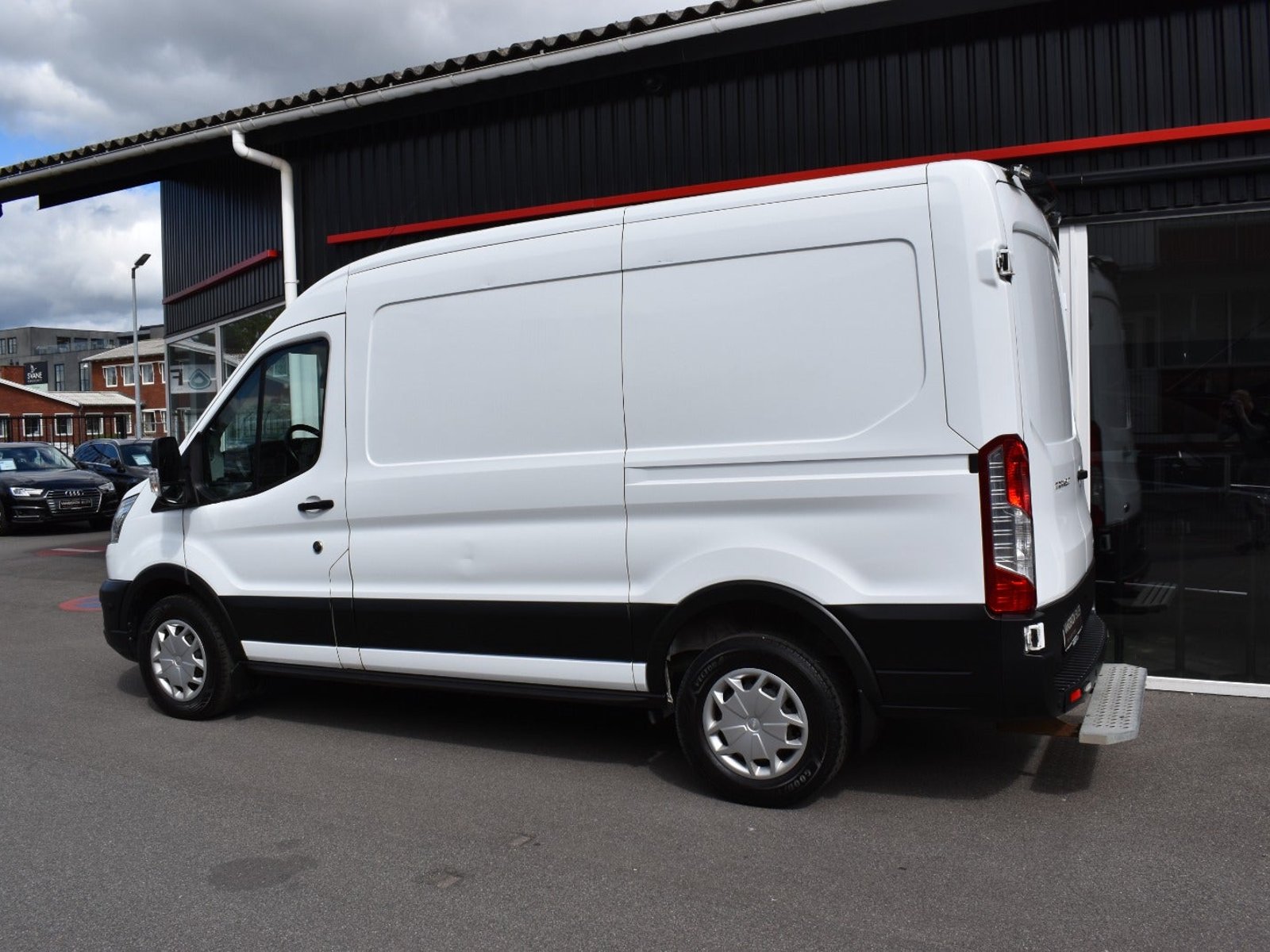 Brugt Ford Transit 350 L2 Van 2,0 TDCi 130 Trend H2 FWD til salg