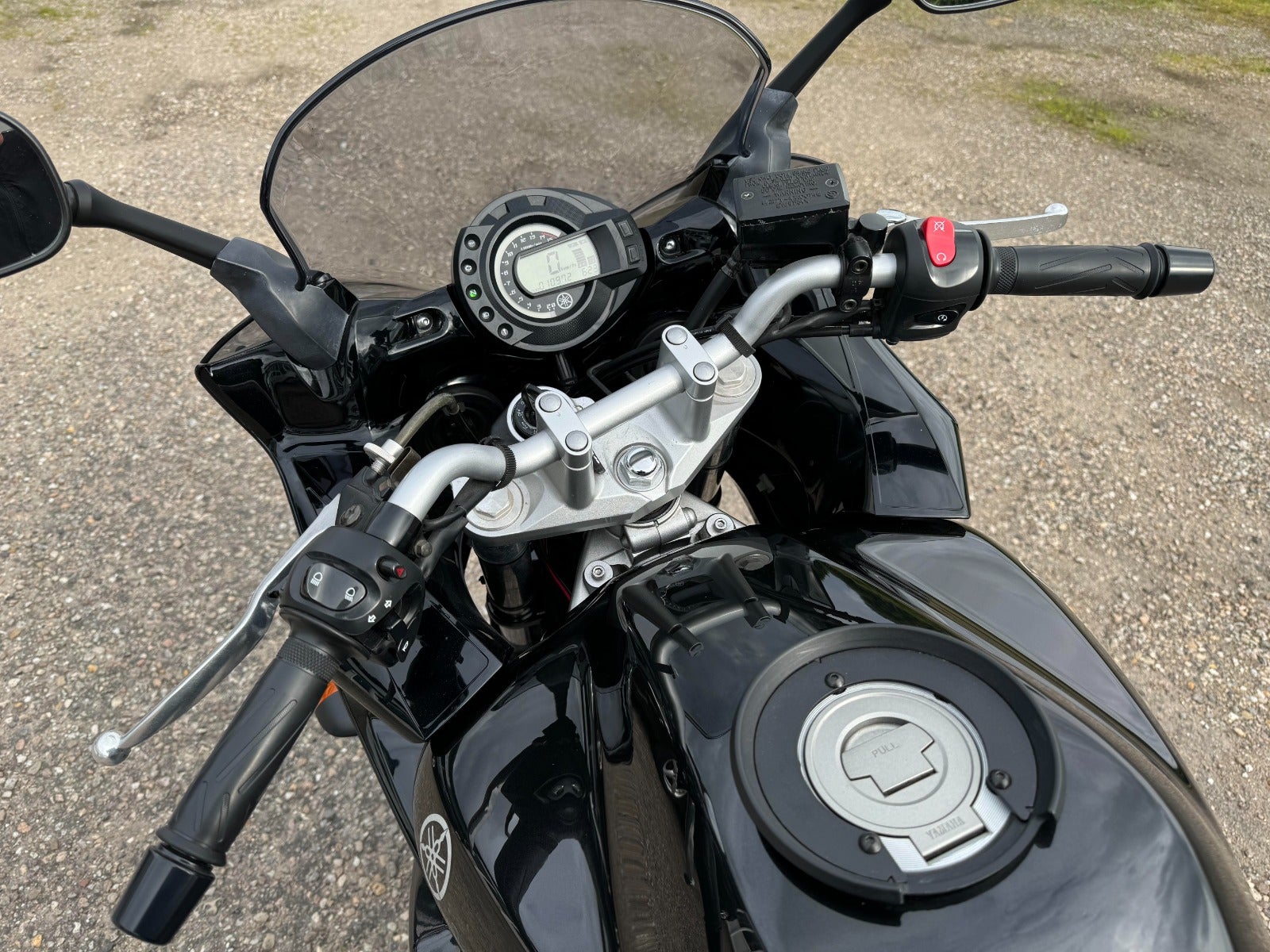 Brugt Yamaha FZ6 til salg