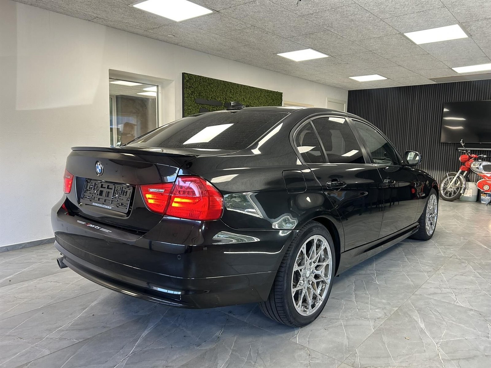 Brugt BMW 320d 2,0 D 177HK 6g Aut. til salg