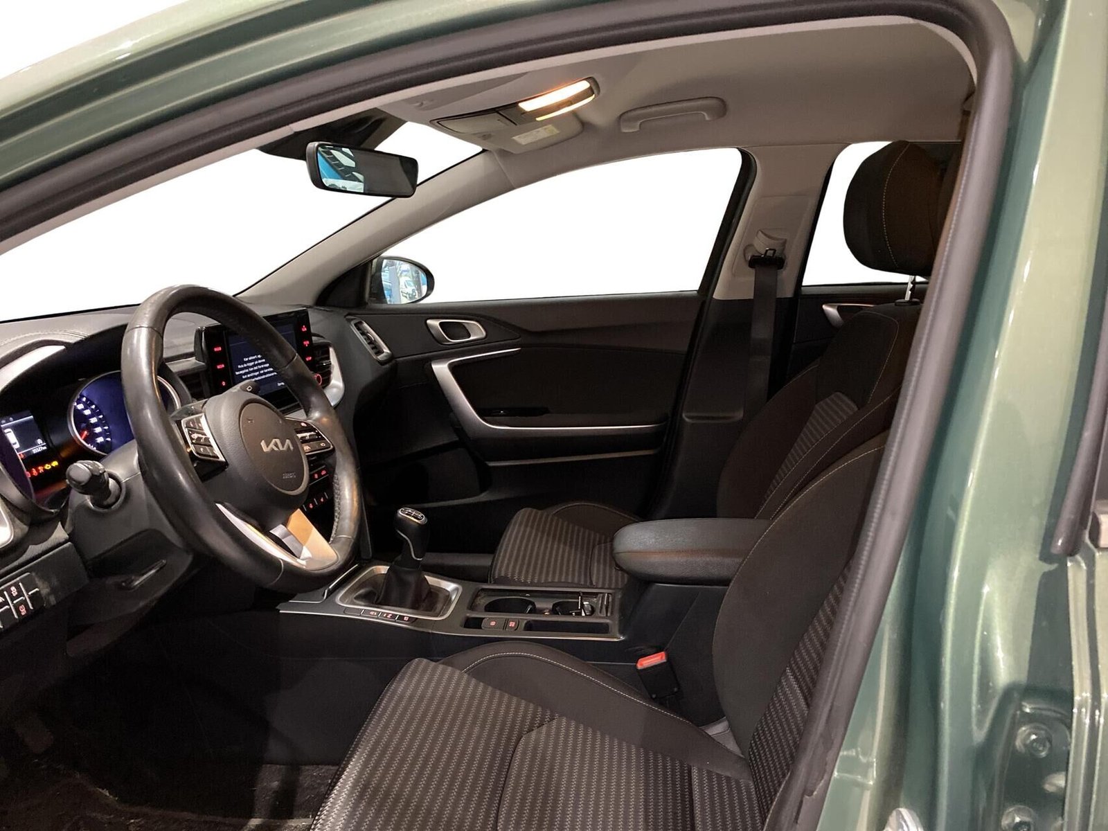 Brugt Kia Ceed SW 1,5 T-GDI Upgrade Level Up 160HK Stc 6g til salg