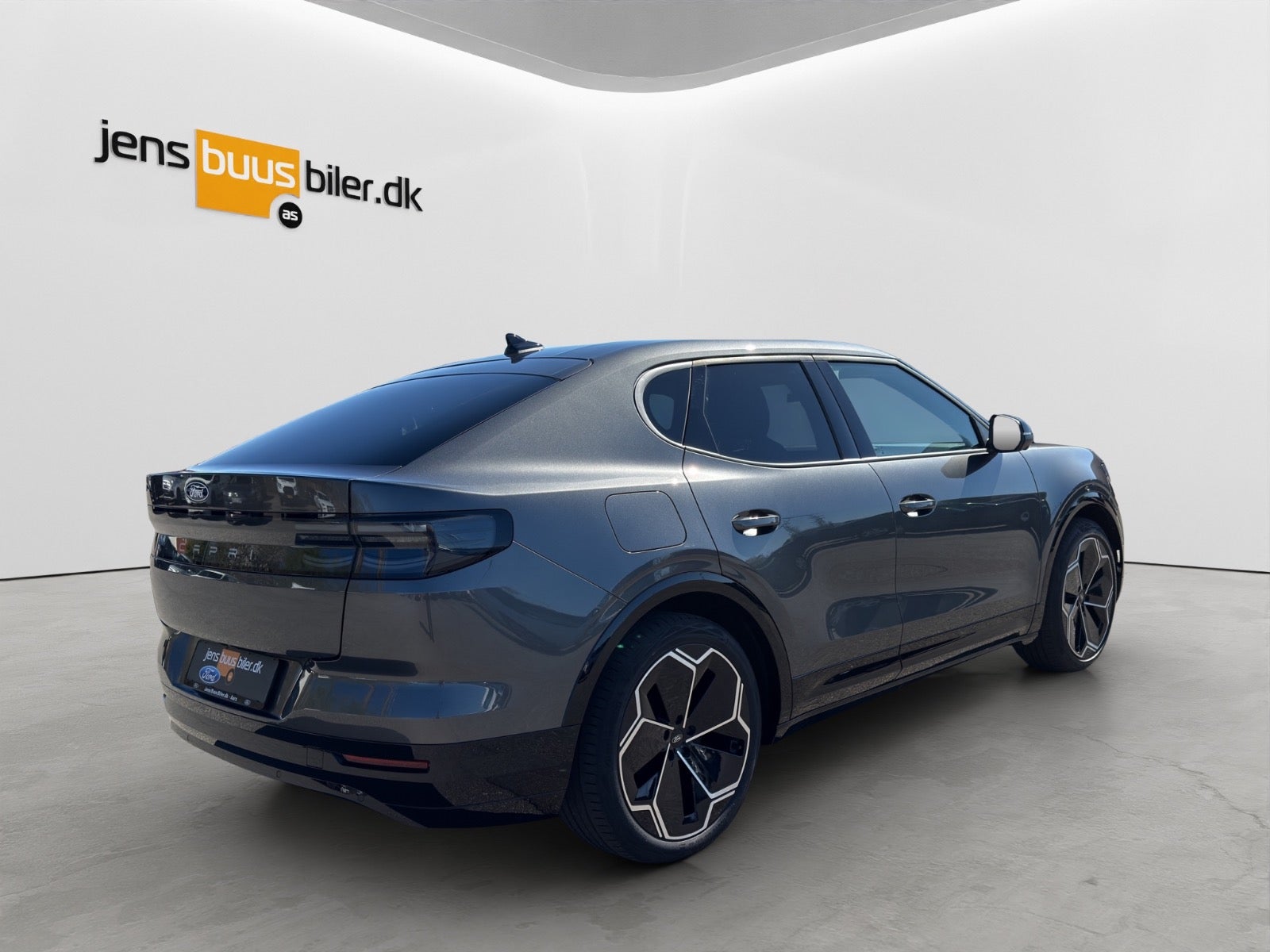 Brugt Ford Capri 77 Premium Extended Range til salg