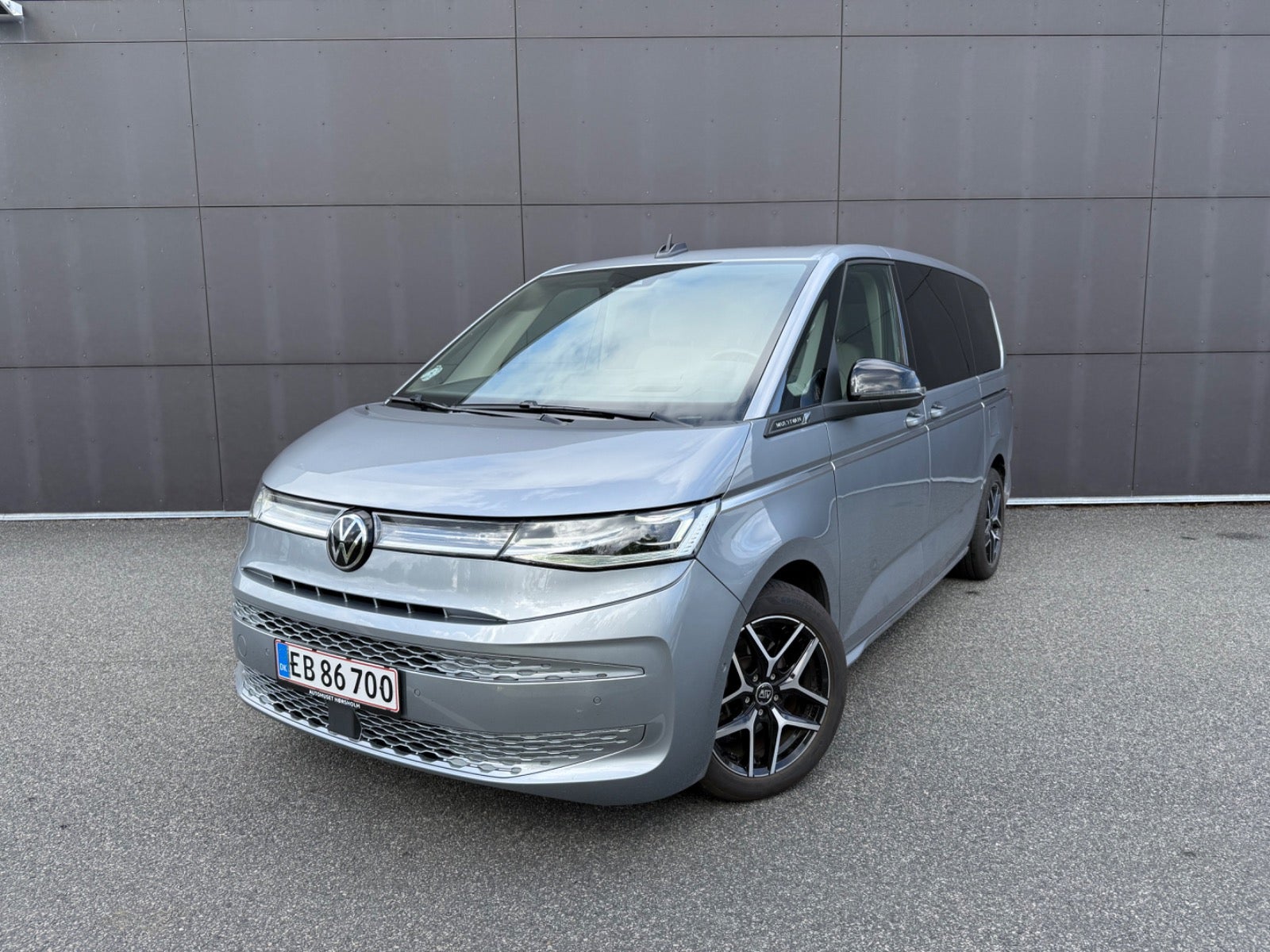 Brugt VW Multivan 1,4 eHybrid Style DSG lang til salg