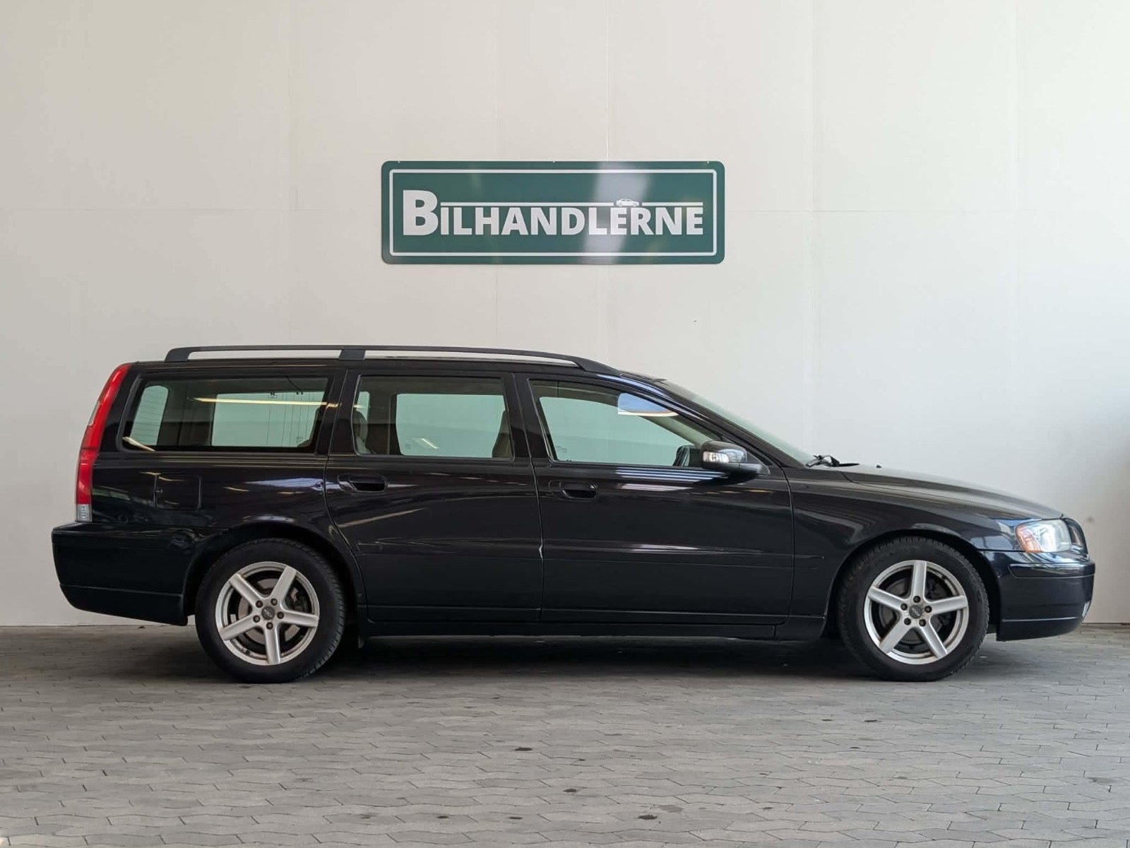 Brugt Volvo V70 2,4 140 Classic til salg