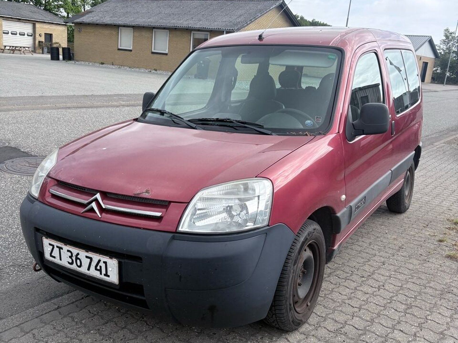 Brugt Citroën Berlingo 1,4i 75HK til salg