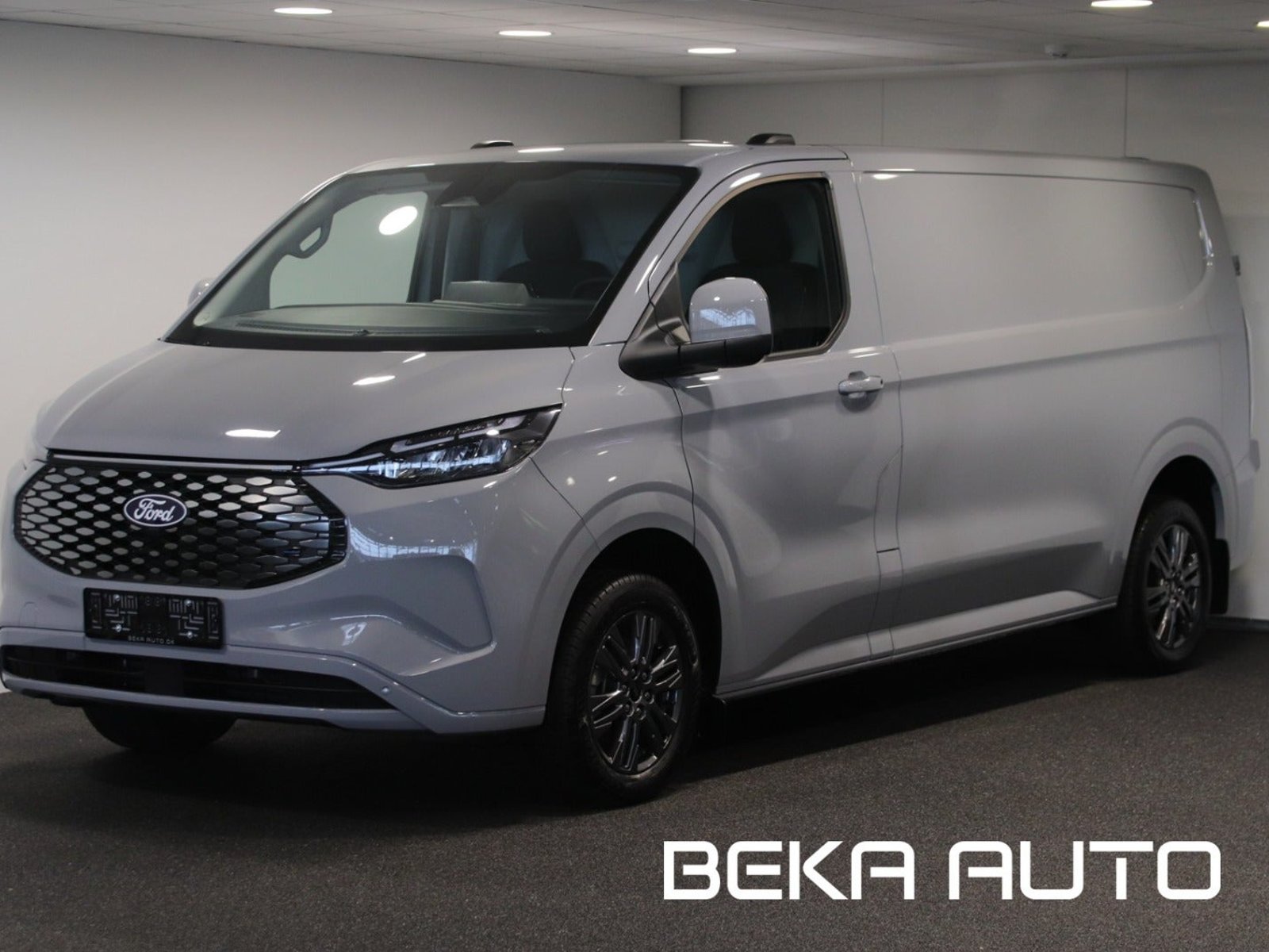 Brugt Ford E-Transit Custom 340L 64 Limited til salg
