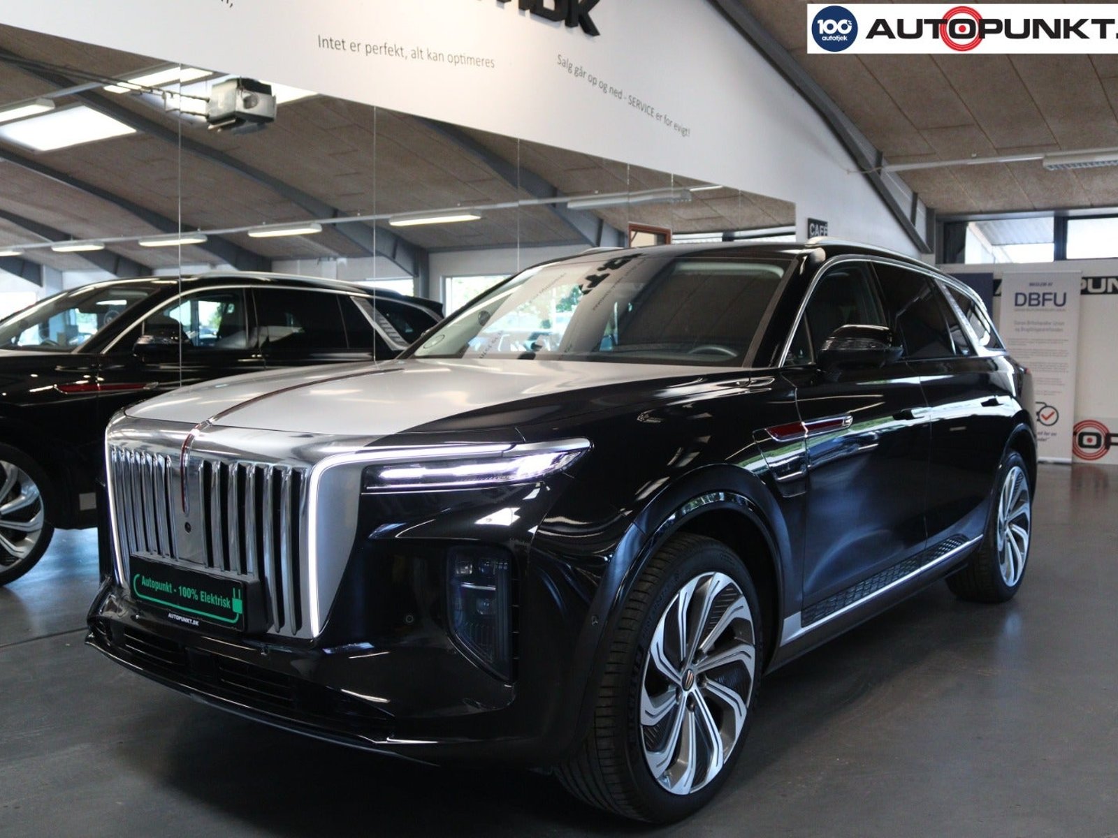 Brugt Hongqi E-HS9 120 Exclusive+ til salg