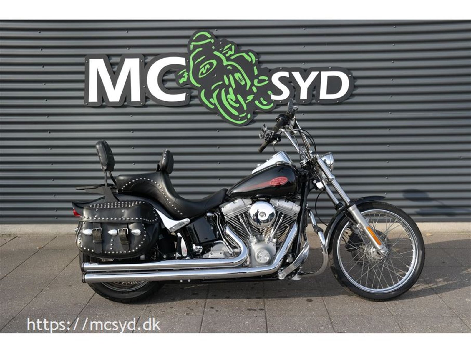 Brugt Harley-Davidson FXST til salg