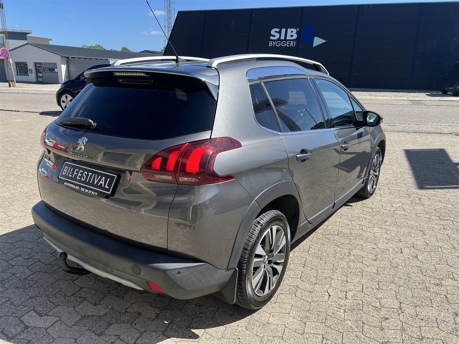 Brugt Peugeot 2008 1,5 BlueHDi Selection Sky 100HK 5d til salg
