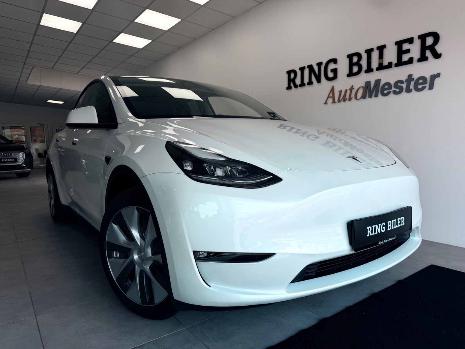 Brugt Tesla Model Y Long Range AWD til salg