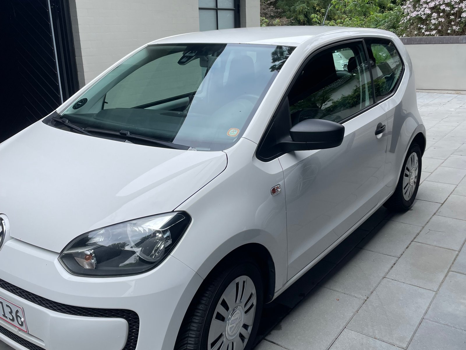 Brugt VW up 1,0 MPI BMT Take 60HK 3d til salg