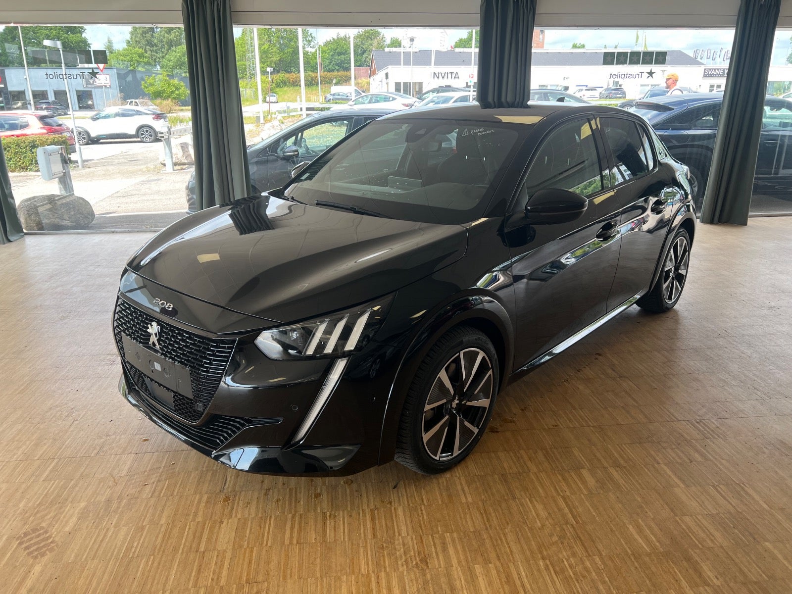 Brugt Peugeot e-208 50 GT Pack til salg