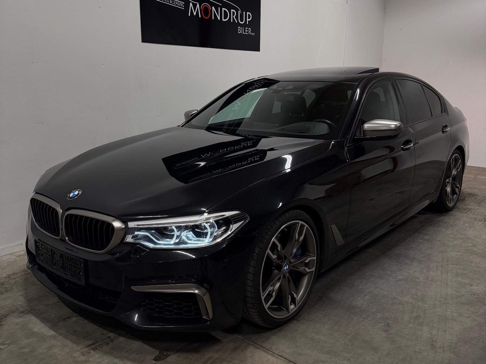 Brugt BMW M550i 4,4 xDrive aut. til salg