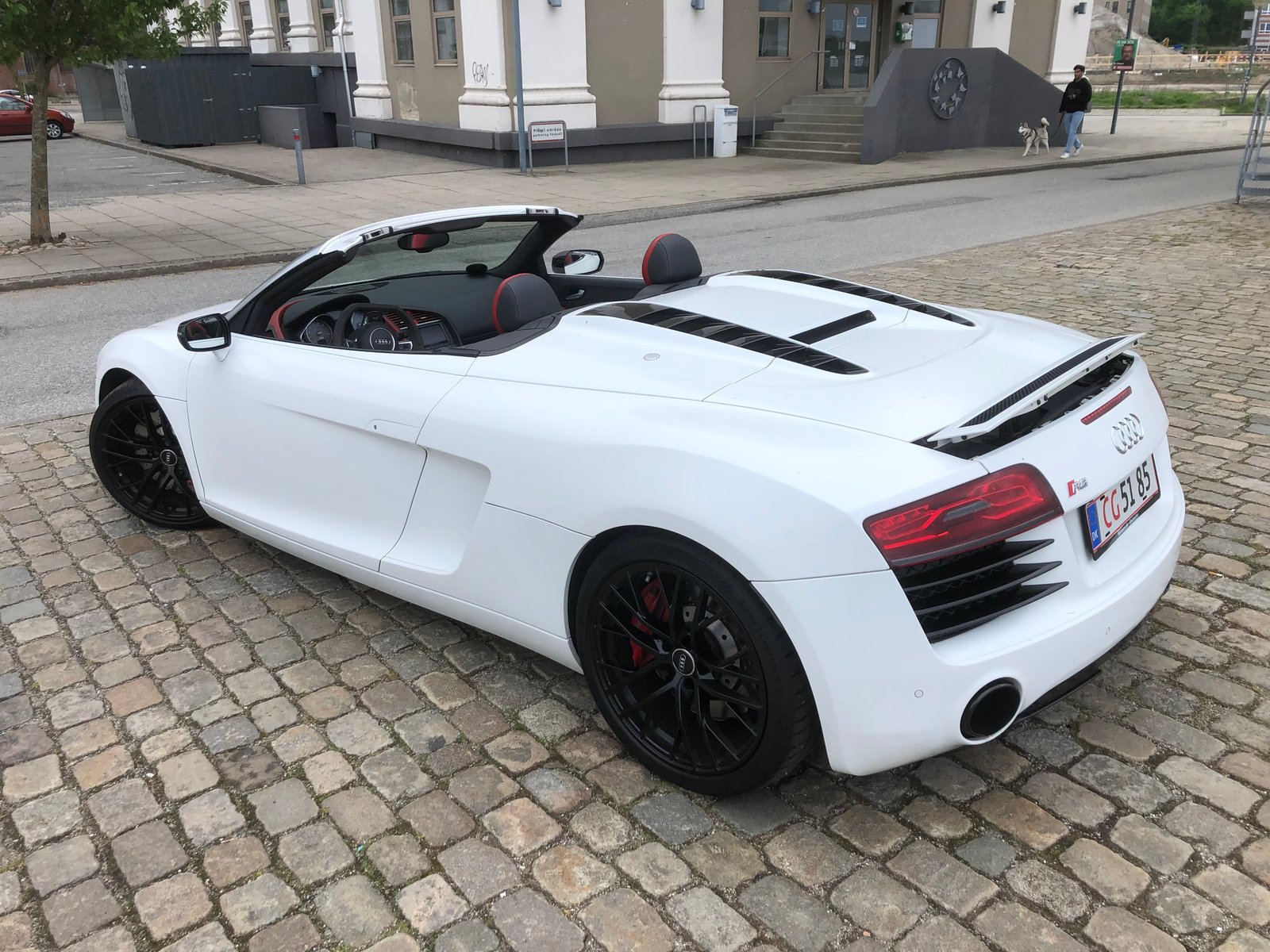 Brugt Audi R8 Spyder 4,2 V8 FSI Quattro S Tron 430HK Cabr. 7g Aut. til salg