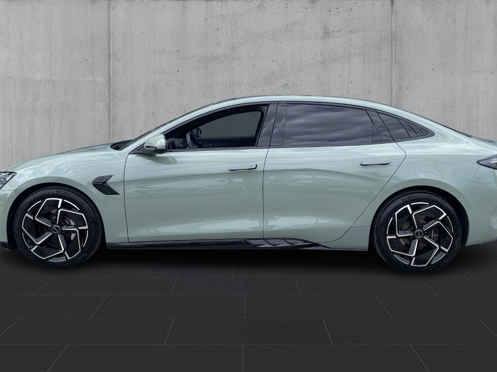Brugt BYD Seal 86 Design til salg