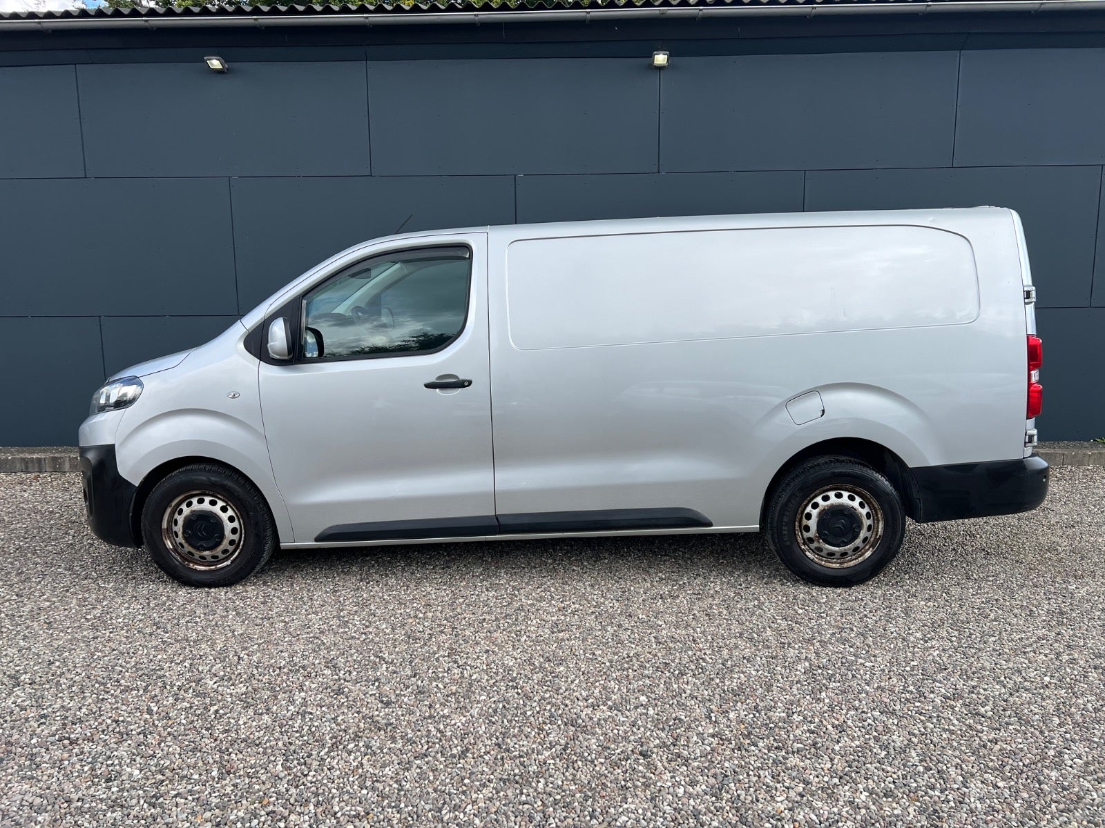Brugt Citroën Jumpy 2,0 BlueHDi 180 L2 MasterLine EAT6 til salg