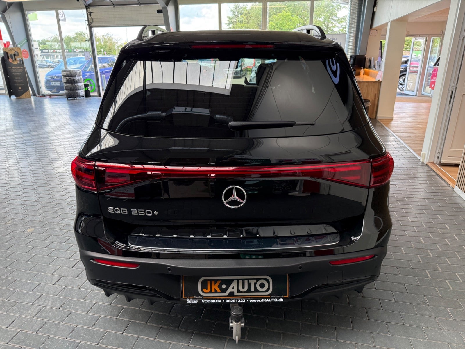 Brugt Mercedes-Benz EQB250+ Star Edition til salg